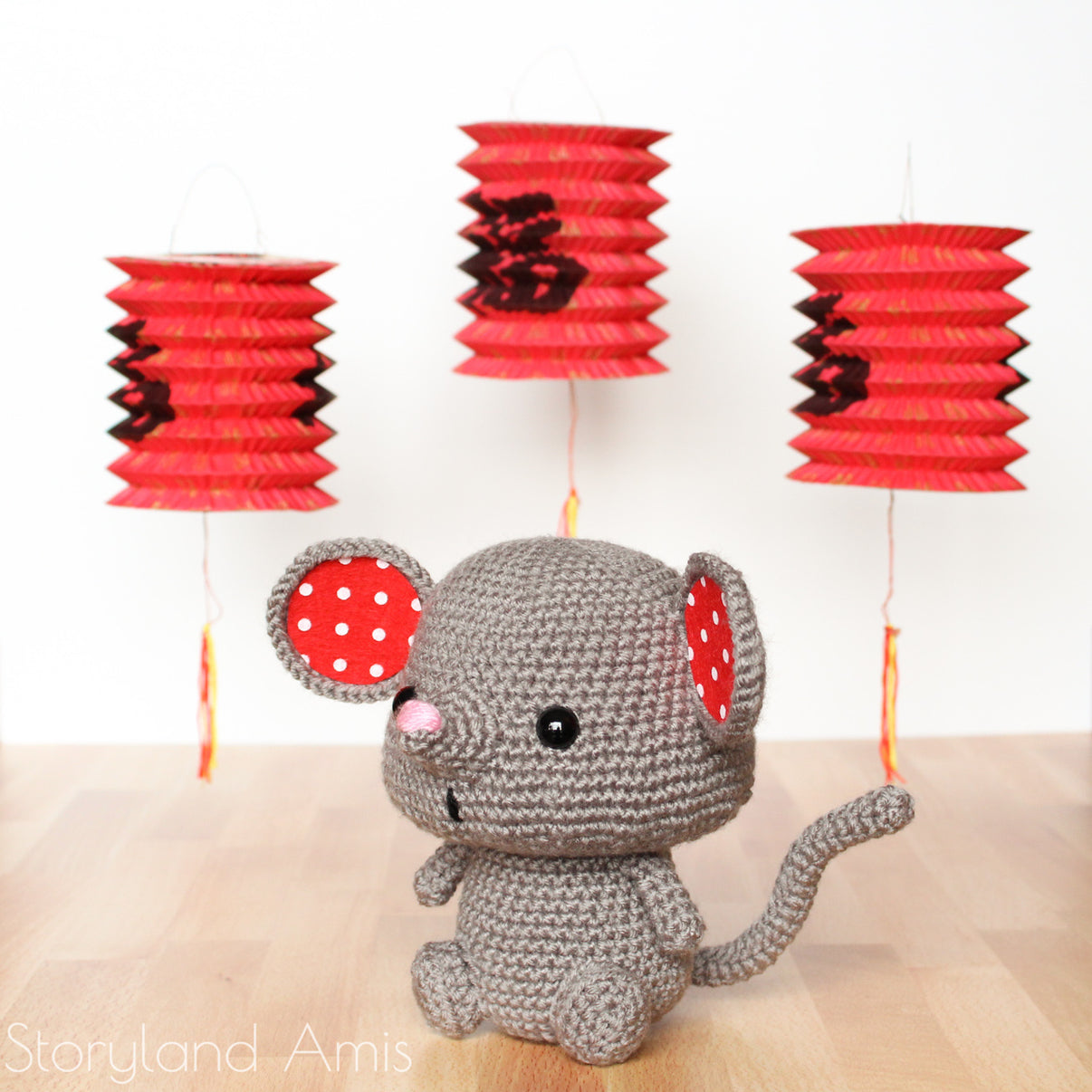 PATTERN Cuddle-Sized Reggie the Rat (Mouse) Amigurumi – Storyland Amis